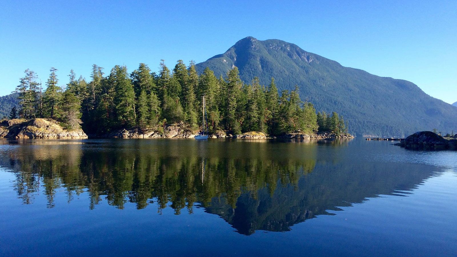 Provincial escape: discovering the alpine bays of British Columbia by ...